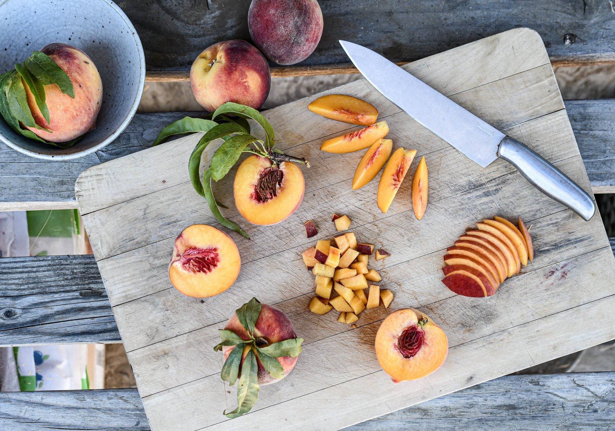 How to Cut a Peach – Frog Hollow Farm